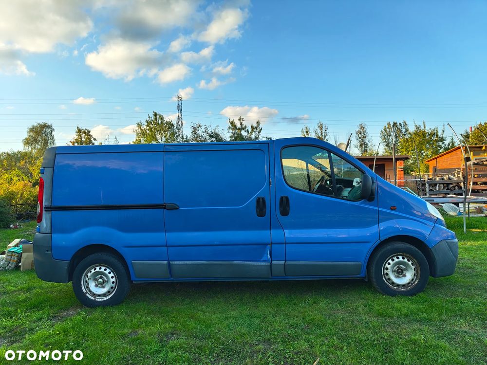 Używany Renault Trafic 2009 - 24 300 PLN, 114 050 km - Otomoto.pl