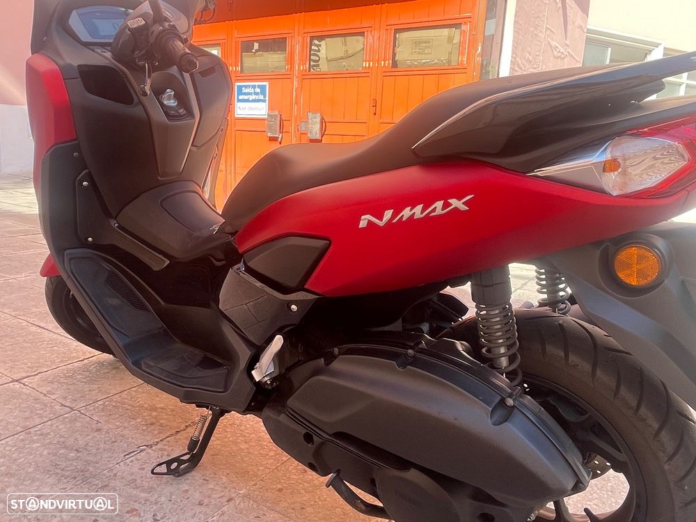 Usado Yamaha NMAX 2022 - 2 900 EUR - Standvirtual.com