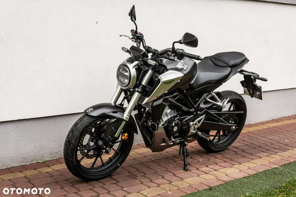 Używany Honda CB 2018 - 14 499 PLN - Otomoto.pl