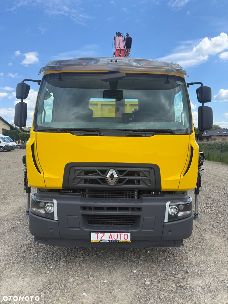 Używany Renault C 320 SKRZYNIA 7.40m HDS FASSI F120B.1.22 + PILOT / 4x2 ...
