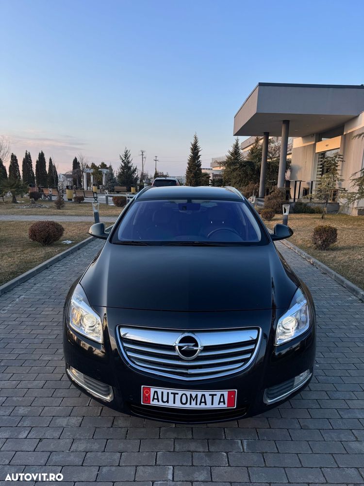 Utilizat Opel Insignia 2012 - 3 990 EUR, 245 238 km - Autovit.ro