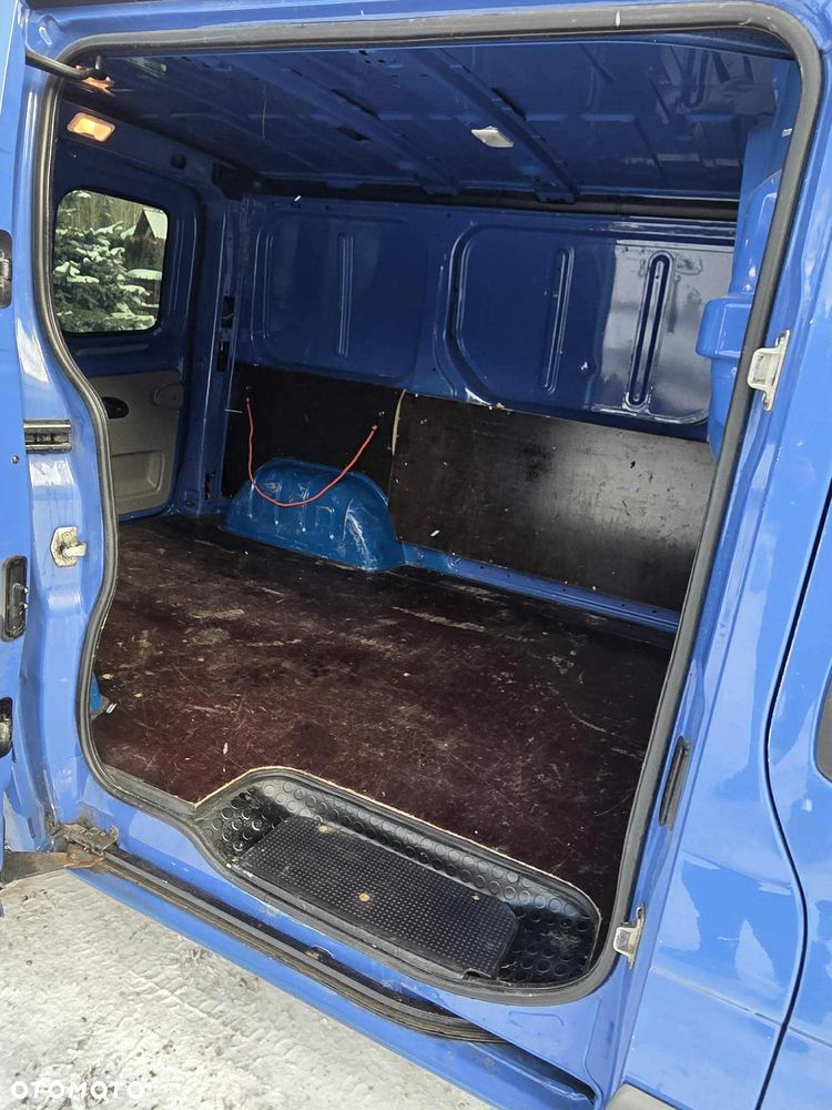 Używany Opel Vivaro 2012 - 28 900 PLN, 309 500 km - Otomoto.pl