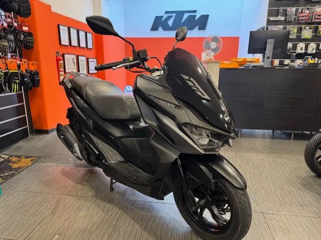Usado Sym JET 2021 - 2 400 EUR - Standvirtual.com