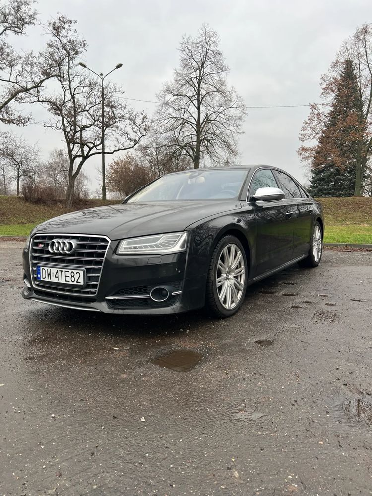 Używany Audi S8 2016 - 89 000 PLN, 256 000 km - Otomoto.pl