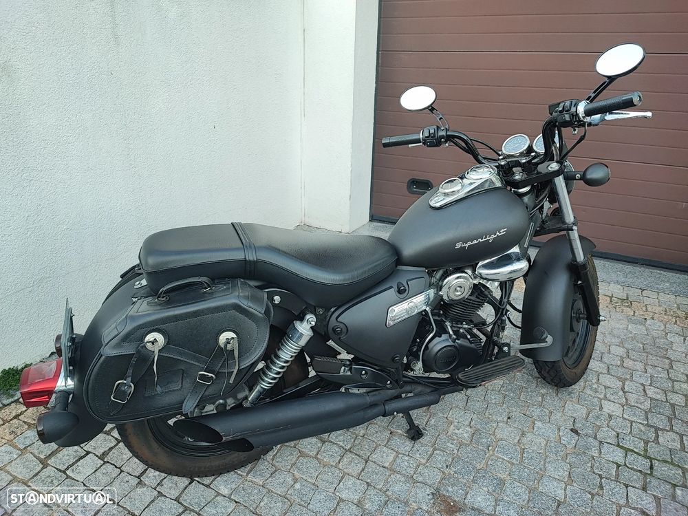 Usado Keeway Superlight 2012 - 1 300 EUR - Standvirtual.com