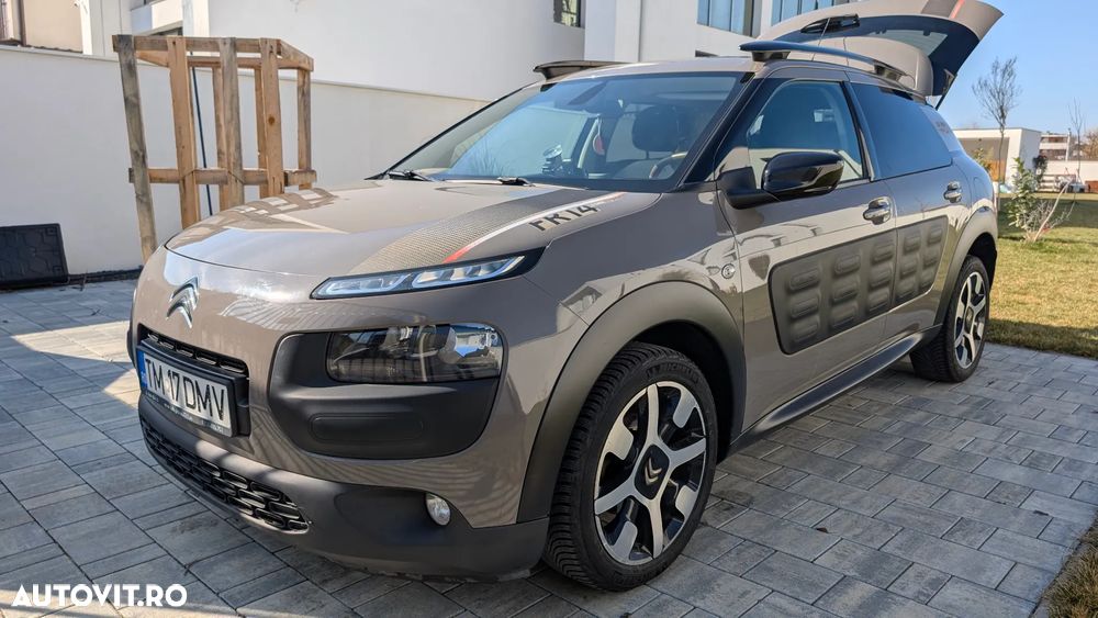 Utilizat Citroën C4 Cactus 2015 - 7 500 EUR, 103 000 km - Autovit.ro