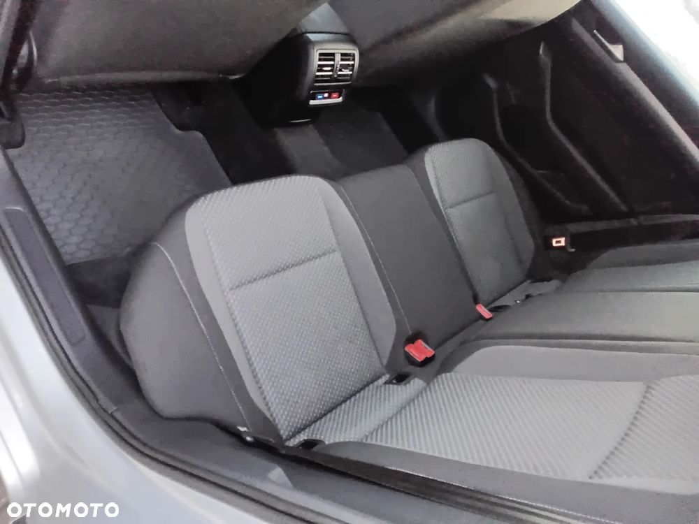 Używany Volkswagen Passat 2017 - 44 900 PLN, 259 444 km - Otomoto.pl