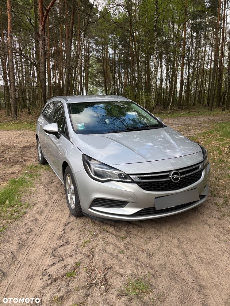 Używany Opel Astra 2016 - 25 900 PLN, 231 500 km - Otomoto.pl