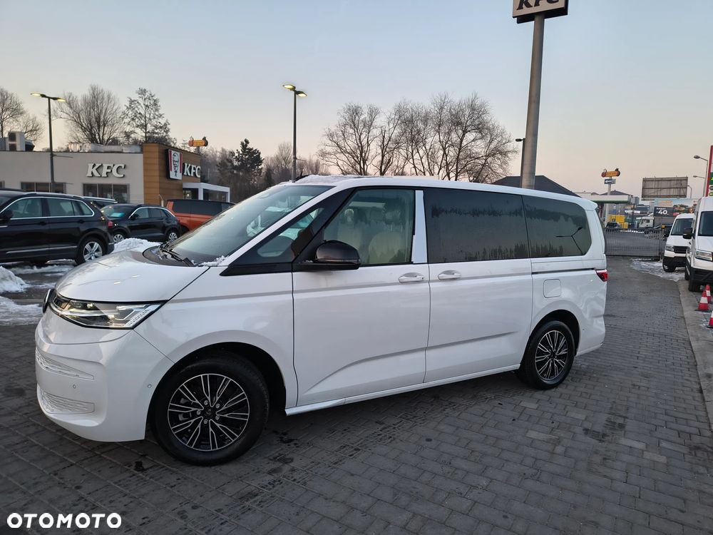 Nowy Volkswagen Multivan 2025 - 301 706,70 PLN, 10 km - Otomoto.pl