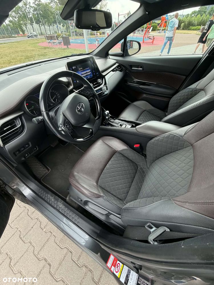 Używany Toyota C-HR 2018 - 85 900 PLN, 94 500 km - Otomoto.pl