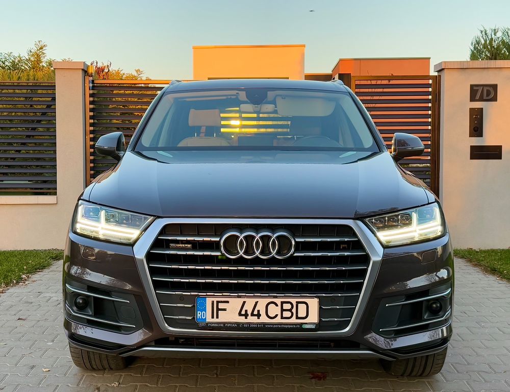Utilizat Audi Q7 2015 - 31 500 EUR, 123 000 km - Autovit.ro