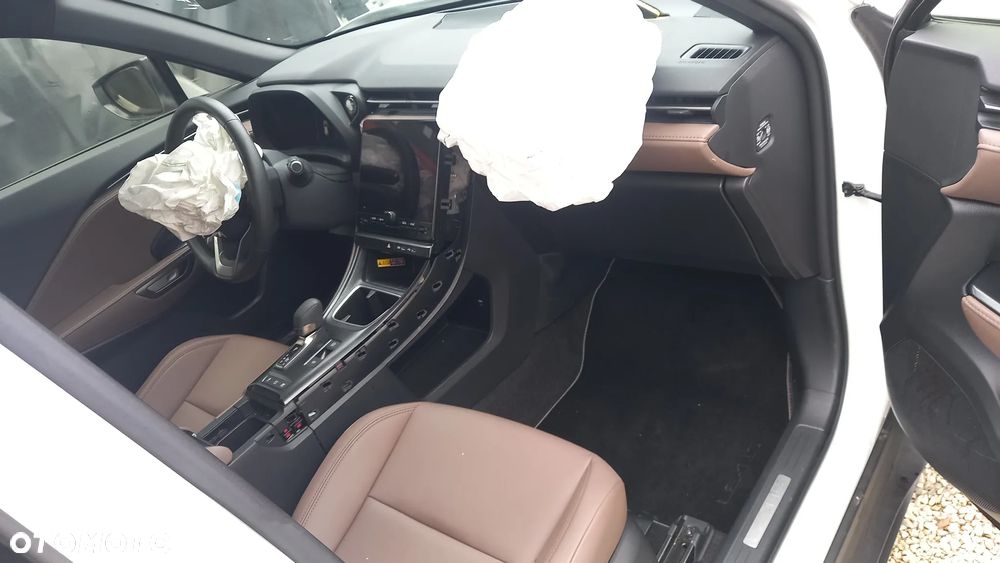 Używany Lexus LBX 2025 - 46 700 PLN, 20 000 km - Otomoto.pl