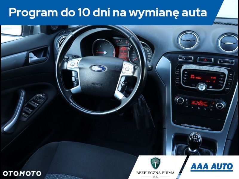 Używany Ford Mondeo 2011 - 14 000 PLN, 253 608 km - Otomoto.pl