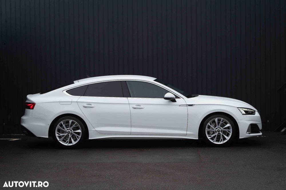Utilizat Audi A5 2022 - 27 990 EUR, 143 832 km - Autovit.ro