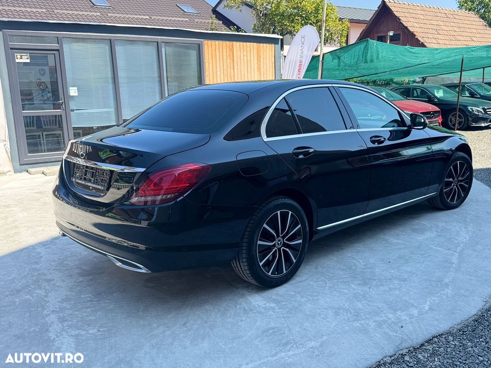 Utilizat Mercedes-Benz C 2020 - 21 300 EUR, 174 000 km - Autovit.ro