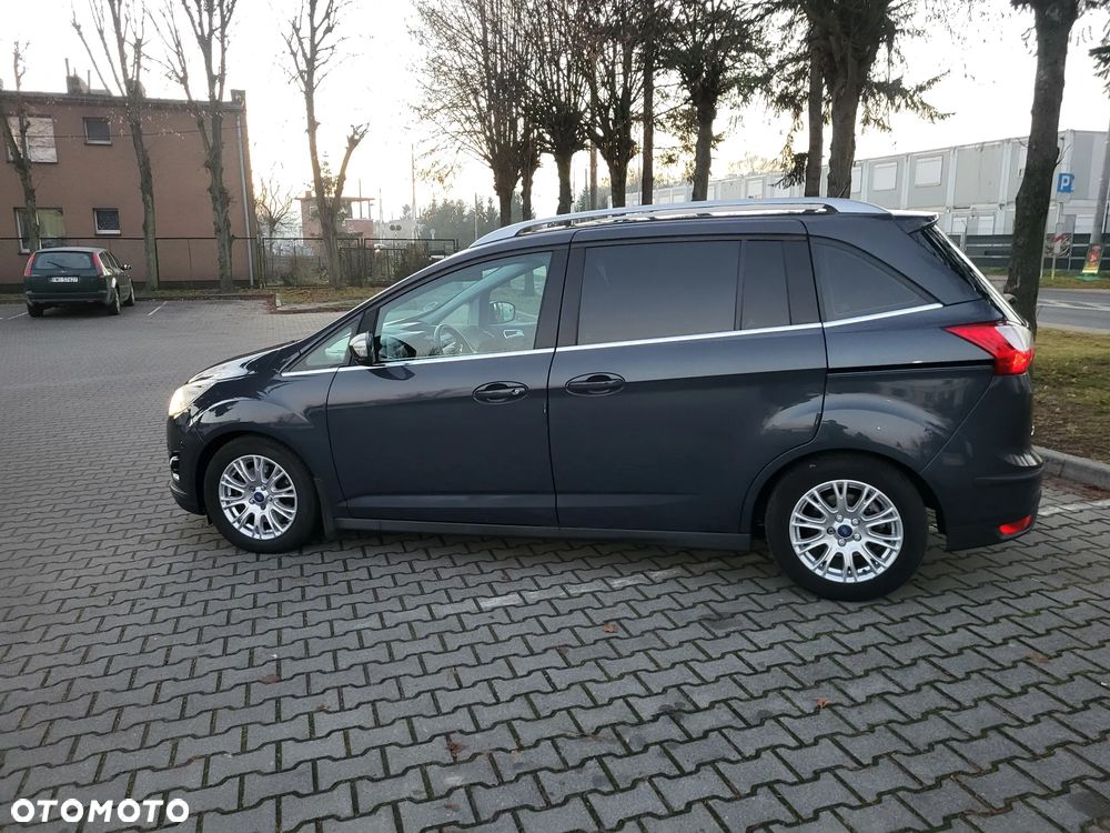 Używany Ford Grand C-MAX 2011 - 17 900 PLN, 195 425 km - Otomoto.pl