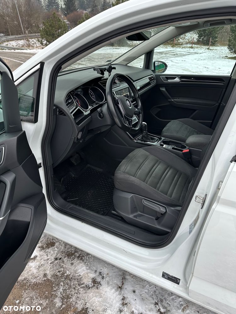 Używany Volkswagen Touran 2016 - 68 500 PLN, 120 000 km - Otomoto.pl