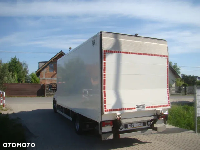 Używany Iveco DAILY 70 C 18 3.0TDI 5.45M 180KM 10-EUROPALET 2015 - 69 ... Używany Iveco DAILY 70 C 18 3.0TDI 5.45M 180KM 10-EUROPALET 2015 - 69 ...