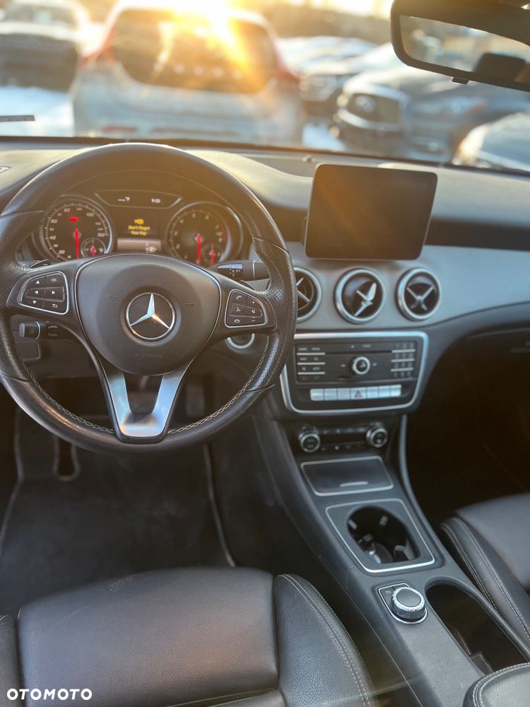 Używany Mercedes-Benz CLA 2017 - 65 900 PLN, 126 000 km - Otomoto.pl