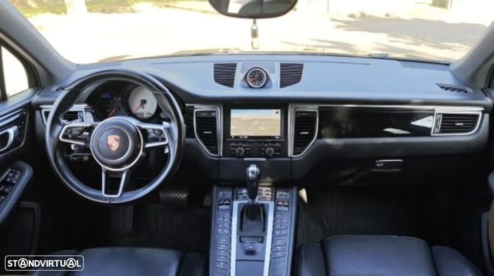 Usado Porsche Macan 2015 - 38 000 EUR, 166 000 km - Standvirtual.com