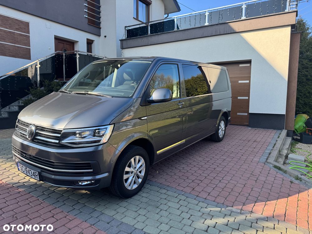 Używany Volkswagen Caravelle 2016 - 109 000 PLN, 129 000 km - Otomoto.pl