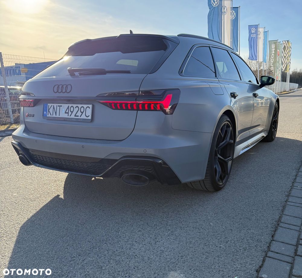Używany Audi RS6 Avant 2023 - 520 000 PLN, 35 000 km - Otomoto.pl