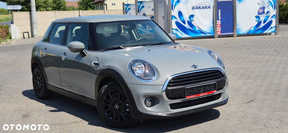 Używany MINI ONE 2020 - 54 900 PLN, 29 000 km - Otomoto.pl