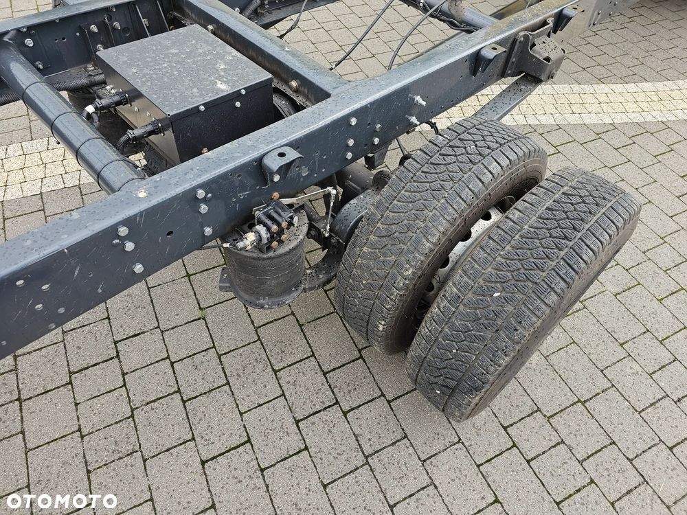 Używany Iveco Daily 70C18 2022 - 124 900 PLN, 144 000 km - Otomoto.pl