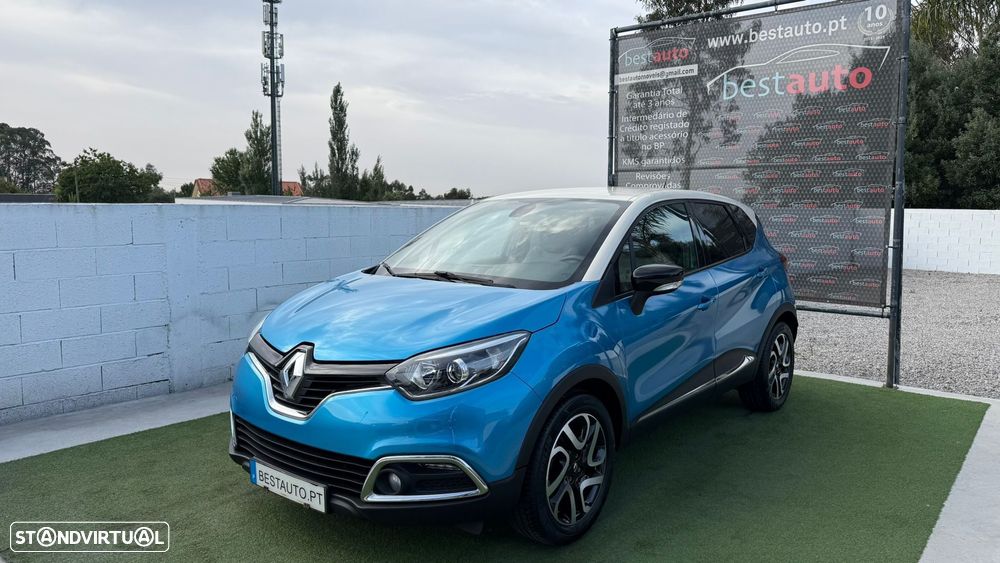 Usado Renault Captur 2014 - 9 999 EUR, 89 000 km - Standvirtual.com