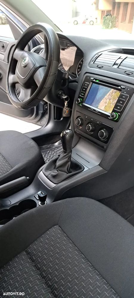 Utilizat Skoda Octavia 2010 - 5 000 EUR, 280 000 km - Autovit.ro