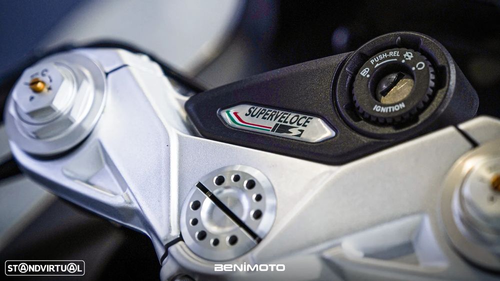 Novo MV Agusta Superveloce 2024 - 23 697 EUR - Standvirtual.com