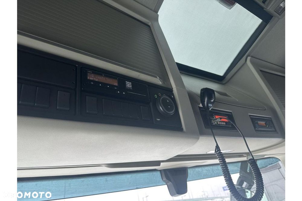 Używany Volvo 2023 XLOW 500 I-Save !!! 2023 - 75 000 EUR, 301 251 km ...