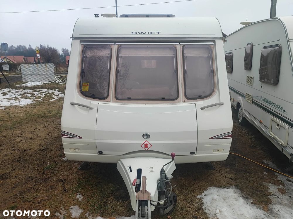 Używany SWIFT CHARISMA 2004 - 23 900 PLN - Otomoto.pl