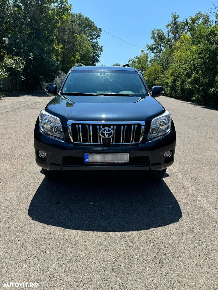 Utilizat Toyota Land Cruiser 2013 - 27 500 EUR, 184 311 km - Autovit.ro
