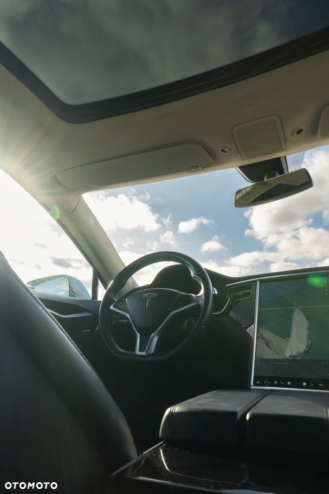 Używany Tesla Model S 2014 - 71 900 PLN, 144 000 km - Otomoto.pl