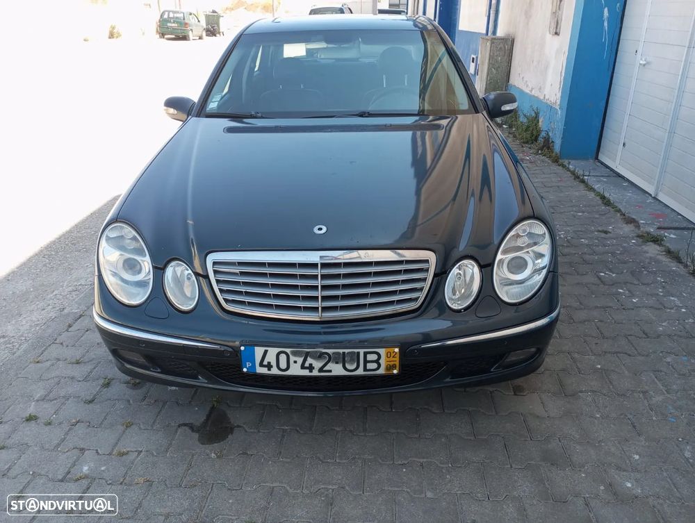 Usado Mercedes-Benz E 220 2002 - 2 750 EUR, 450 000 km - Standvirtual.com