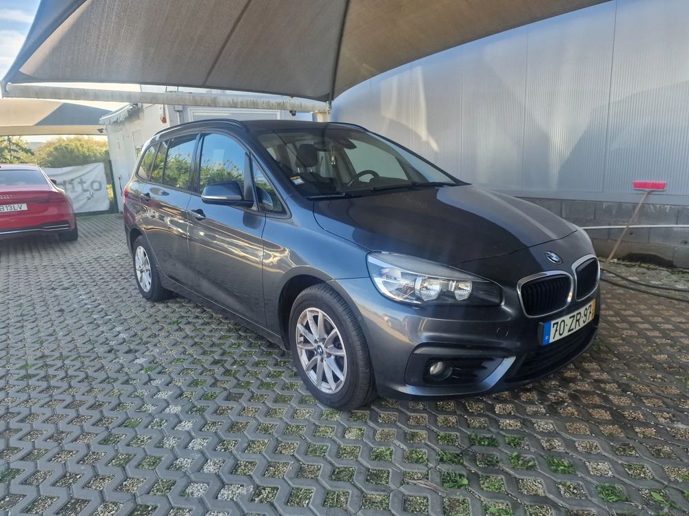 Usado BMW 216 Active Tourer 2017 - 10 900 EUR, 200 000 km ...