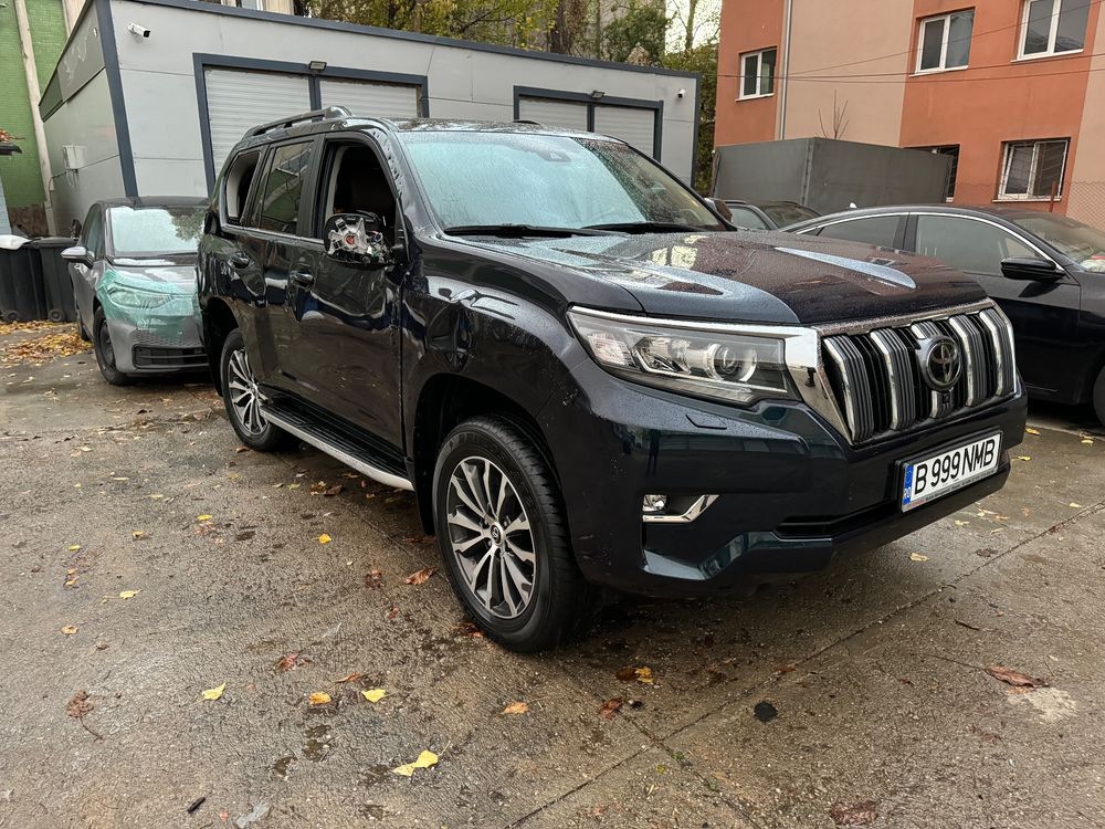 Utilizat Toyota Land Cruiser 2021 - 25 000 EUR, 70 000 km - Autovit.ro