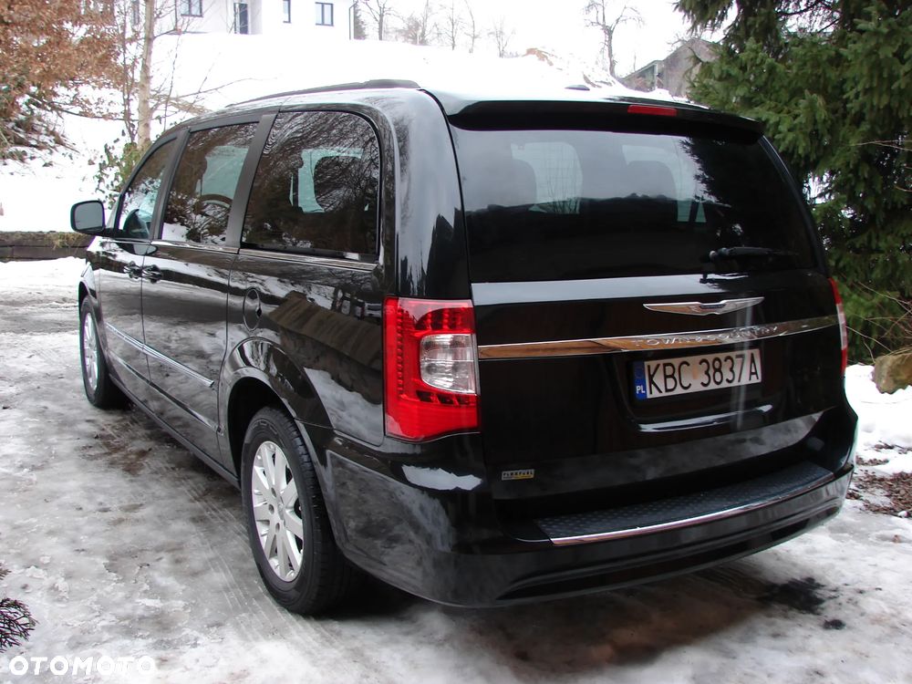 Używany Chrysler Town & Country 2016 - 53 900 PLN, 151 000 km - Otomoto.pl