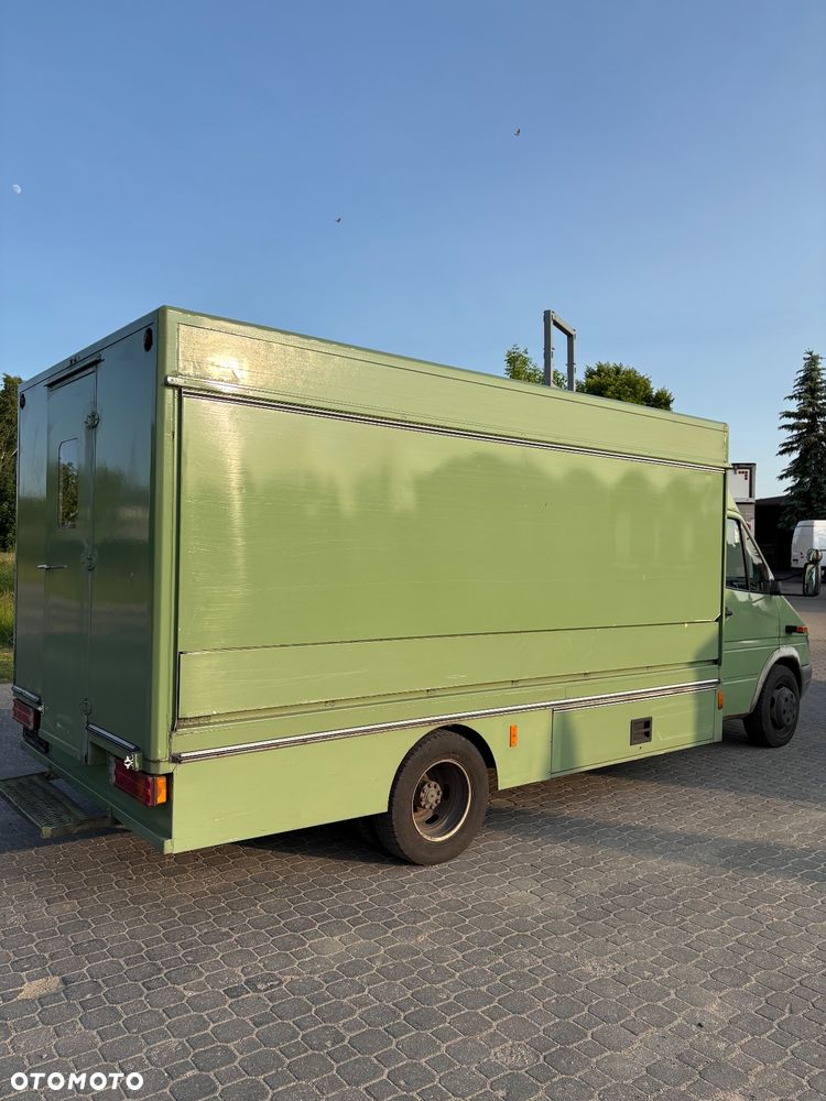 Używany Mercedes-Benz Sprinter 616 CDI FOOD TRUCK 2,7 CDI 2004 - 29 900 ...