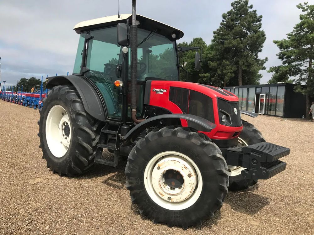 Utilizat ARMATRAC Armatrac 1104 Lux 113 c.p 2018 - 30 999,50 EUR ...