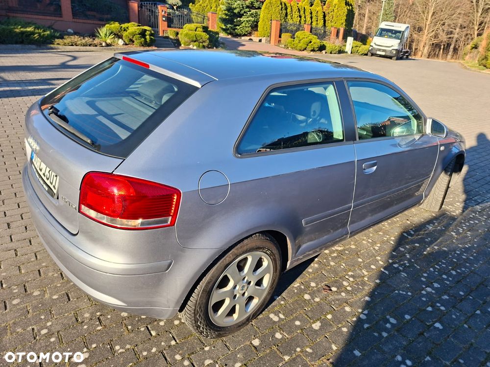 Używany Audi A3 3-drzwiowe 2005 - 9 600 PLN, 245 000 km - Otomoto.pl