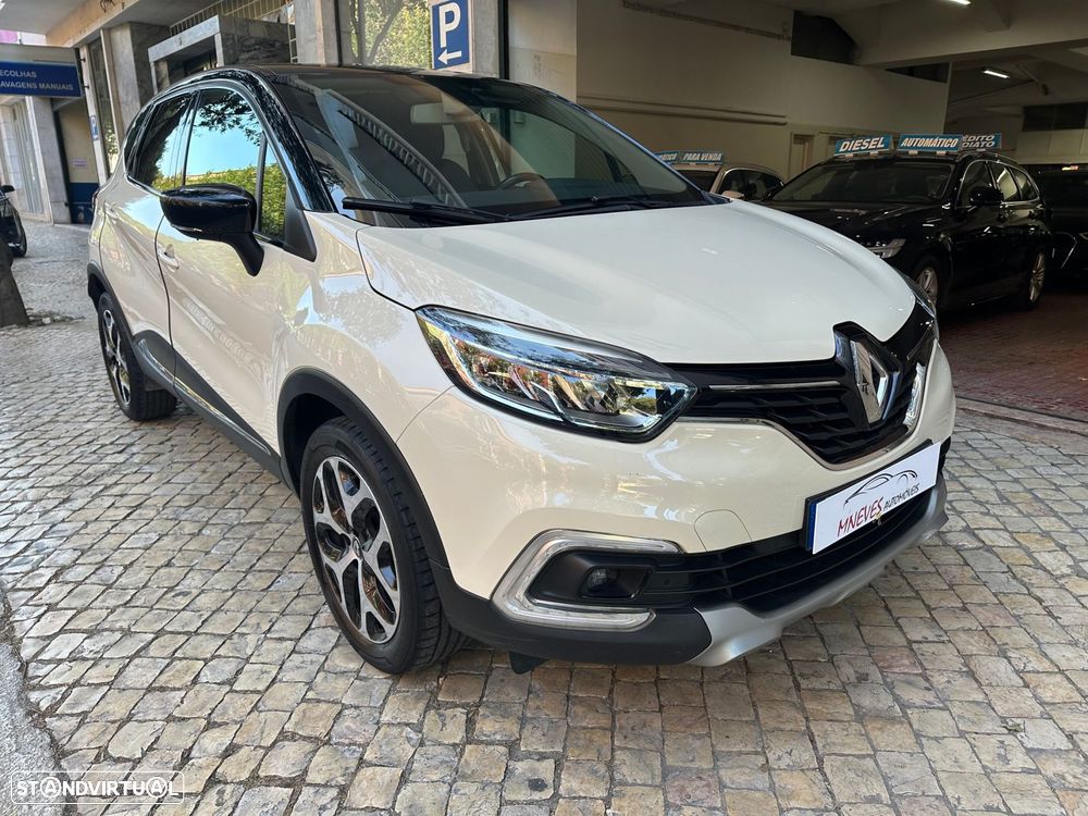 Usado Renault Captur 2017 - 13 750 EUR, 80 000 km - Standvirtual.com