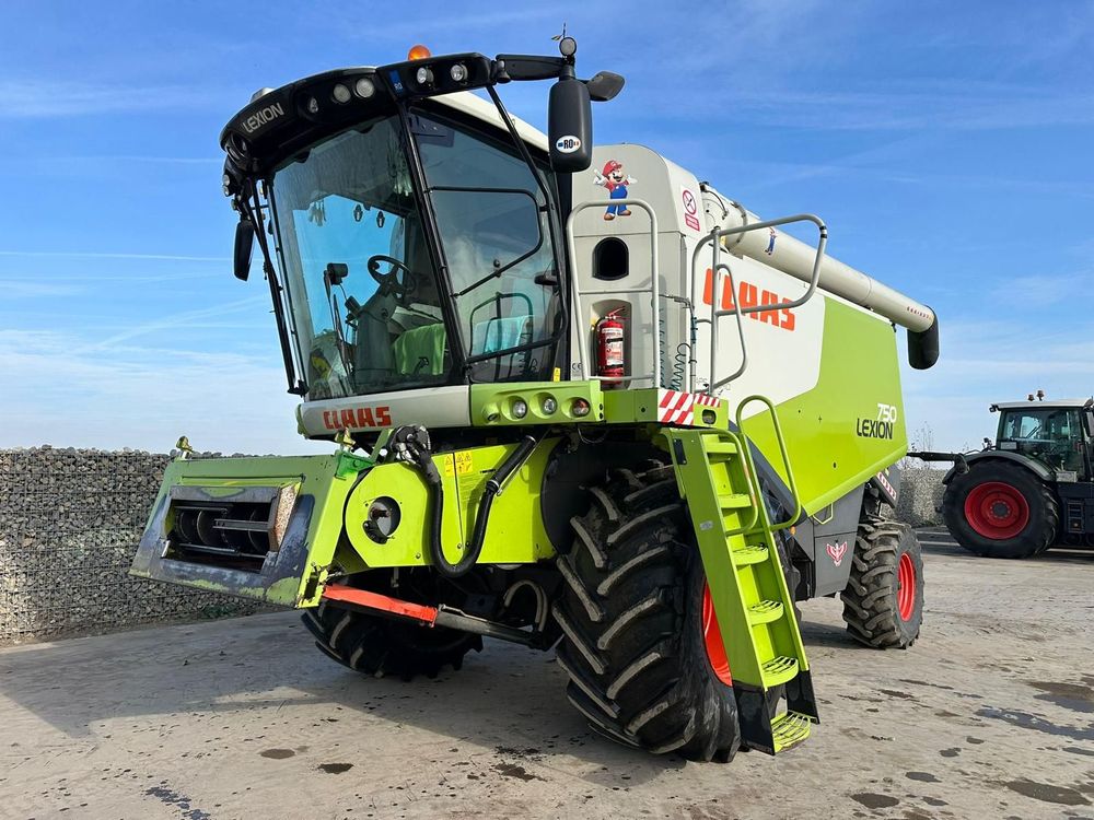 Utilizat Claas Lexion 750 Combina Agricola 2018 - 129 591 EUR - Autovit.ro