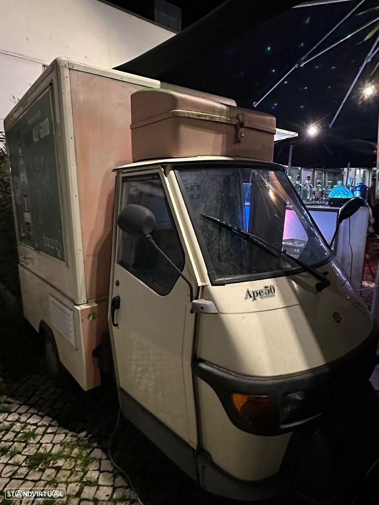 Usado Piaggio APE 2014 - 5 900 EUR - Standvirtual.com