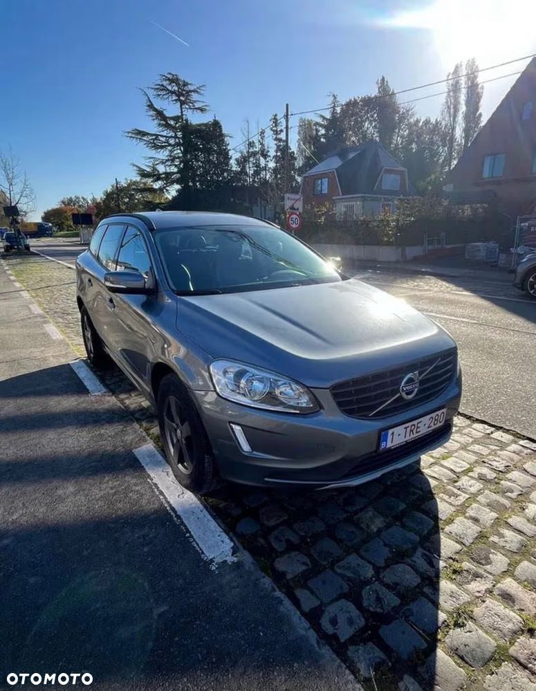 Używany Volvo XC 60 2018 - 75 000 PLN, 188 000 km - Otomoto.pl