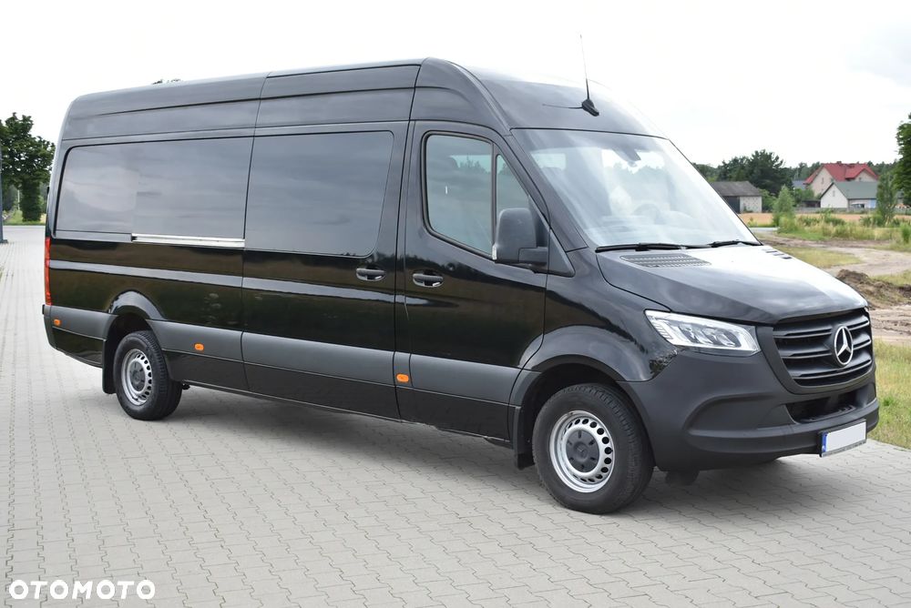 Używany Mercedes-Benz SPRINTER 317 9 OSOBOWY VIP 2023 2023 - 107 700 ...