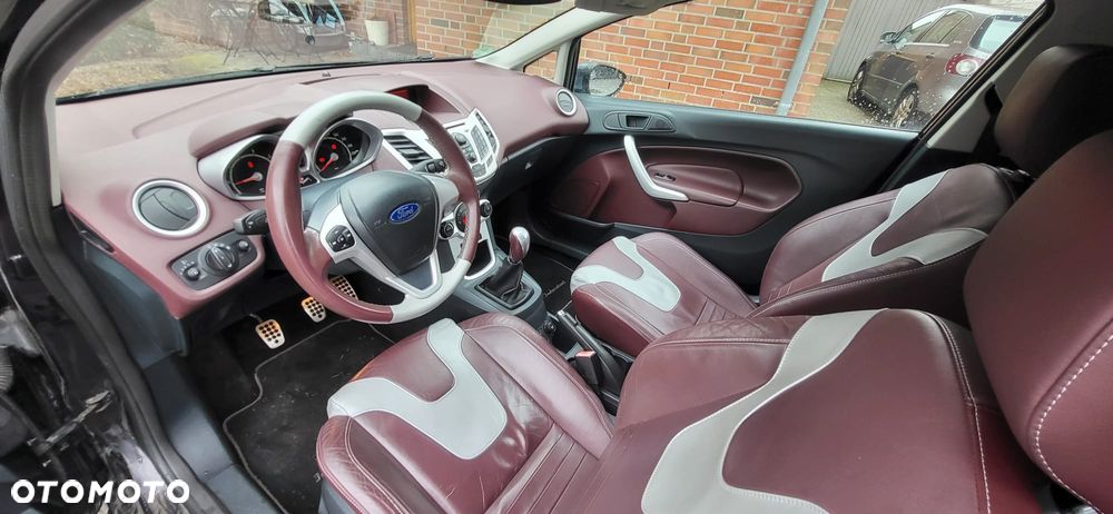 Używany Ford Fiesta 2009 - 10 900 PLN, 180 000 km - Otomoto.pl
