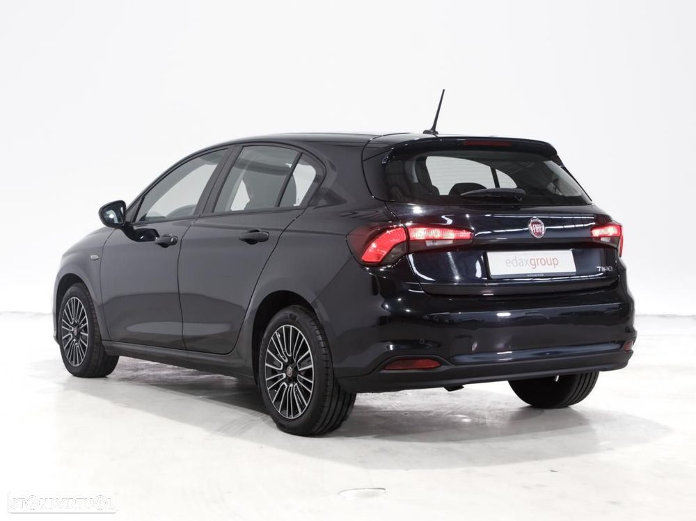 Usado Fiat Tipo 2022 - 13 040 EUR, 131 172 km - Standvirtual.com