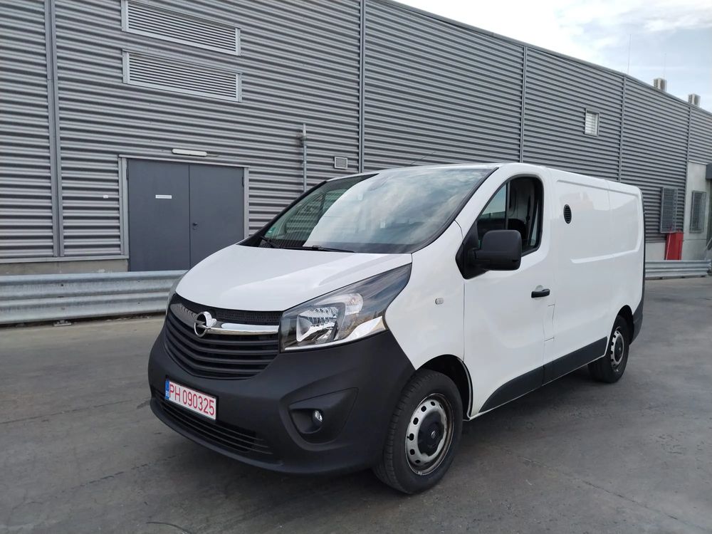 Utilizat Opel Vivaro 2019 - 9 200 EUR, 154 000 km - Autovit.ro